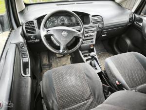 Grey Opel Zafira 2004 in Kaunas, with an engine capacity of 2.00 L and mileage of 259 thousand km for 550 €, photo 7 on AUTOMOTO.COM.LV
