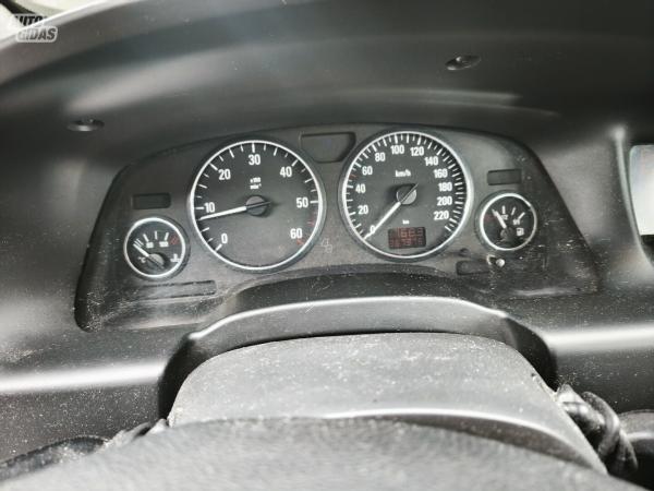 Pelēks Opel Zafira 2004 Kauņa, ar dzinēja tilpumu 2.00 L un nobraukumu 259 tūkst. km par 550 €, foto 8 vietnē AUTOMOTO.COM.LV