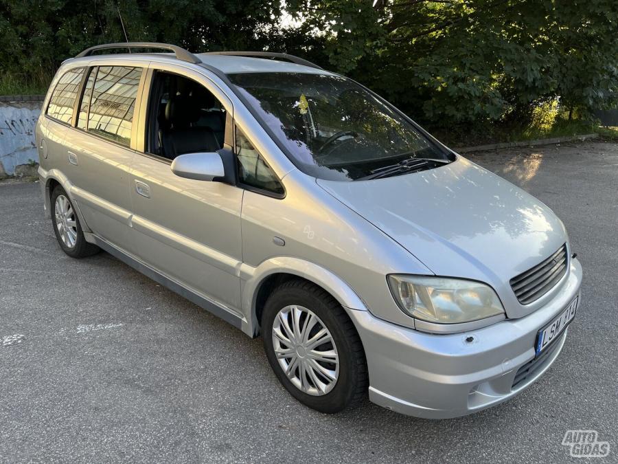Grey Opel Zafira 2004 in Vilnius, with an engine capacity of 2.20 L and mileage of 348 thousand km for 950 €, photo 3 on AUTOMOTO.COM.LV