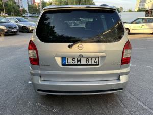 Grey Opel Zafira 2004 in Vilnius, with an engine capacity of 2.20 L and mileage of 348 thousand km for 950 €, photo 5 on AUTOMOTO.COM.LV