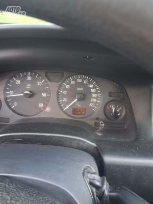 Pelēks Opel Zafira 2004 Naujoji Akmenė, ar dzinēja tilpumu 2.00 L un nobraukumu 260 tūkst. km par 950 €, foto 18 vietnē AUTOMOTO.COM.LV