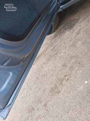 Pelēks Opel Zafira 2004 Naujoji Akmenė, ar dzinēja tilpumu 2.00 L un nobraukumu 260 tūkst. km par 950 €, foto 19 vietnē AUTOMOTO.COM.LV