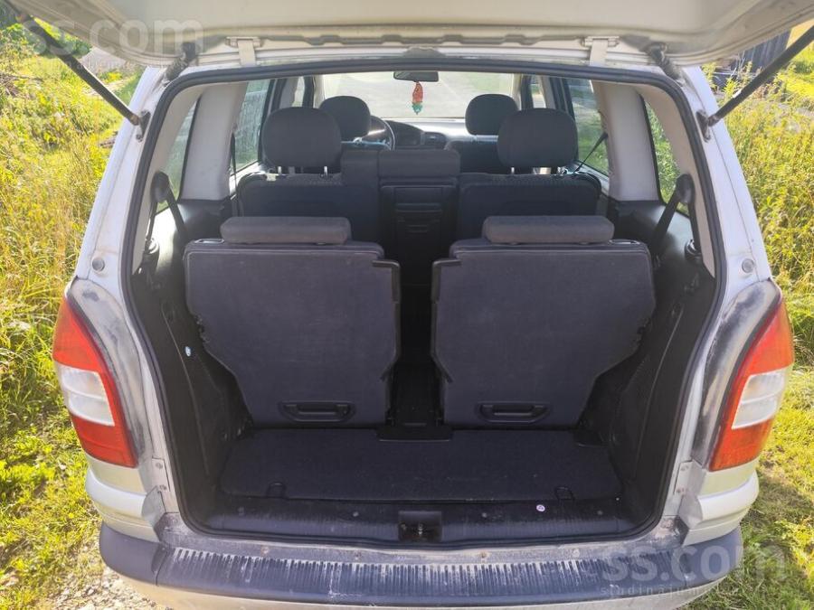 Pelēks Opel Zafira 2004 Ogre, ar dzinēja tilpumu 2.20 L un nobraukumu 271 tūkst. km par 1250 €, foto 6 vietnē AUTOMOTO.COM.LV