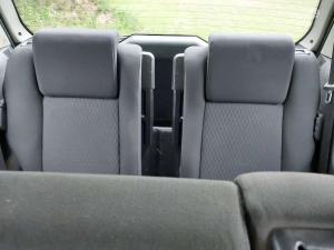 Grey Opel Zafira 2004 in Svencionys, with an engine capacity of 2.17 L and mileage of 267 thousand km for 400 €, photo 8 on AUTOMOTO.COM.LV
