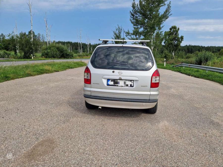Pelēks Opel Zafira 2004 Viļņa, ar dzinēja tilpumu 2.17 L un nobraukumu 346 tūkst. km par 490 €, foto 7 vietnē AUTOMOTO.COM.LV