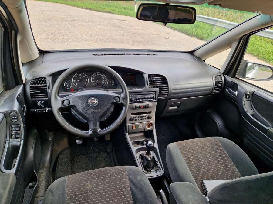Pelēks Opel Zafira 2004 Viļņa, ar dzinēja tilpumu 2.17 L un nobraukumu 346 tūkst. km par 490 €, foto 10 vietnē AUTOMOTO.COM.LV