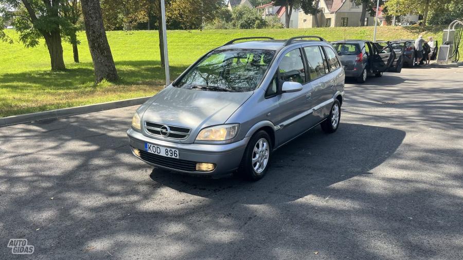 Pelēks Opel Zafira 2004 Viļņa, ar dzinēja tilpumu 2.00 L un nobraukumu 320 tūkst. km par 1250 €, foto 3 vietnē AUTOMOTO.COM.LV
