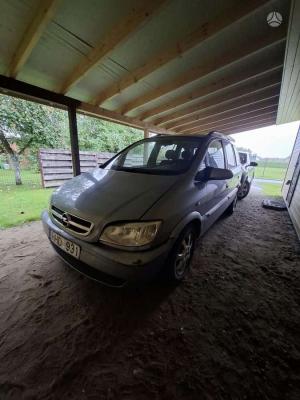 Grey Opel Zafira 2004 in Kretinga, with an engine capacity of 2.00 L and mileage of 336 thousand km for 550 €, photo 4 on AUTOMOTO.COM.LV