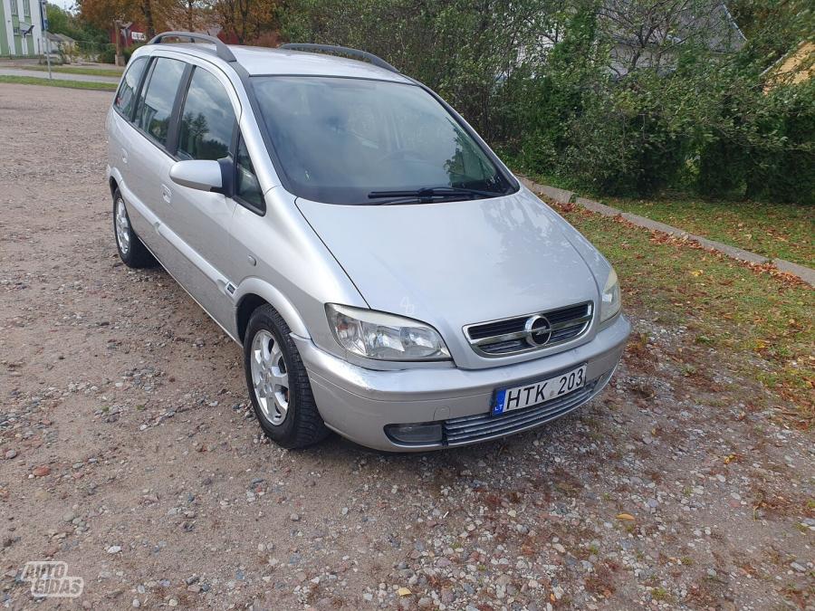 Grey Opel Zafira 2004 in Vilkaviskis, with an engine capacity of 2.20 L and mileage of 380 thousand km for 550 €, photo 5 on AUTOMOTO.COM.LV