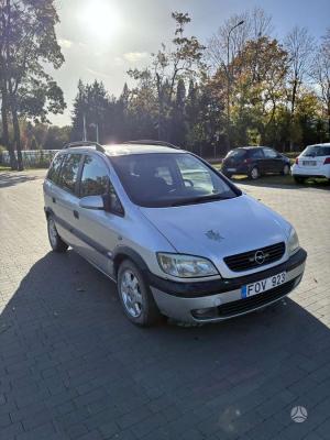 Grey Opel Zafira 2004 in Kaunas, with an engine capacity of 2.00 L and mileage of 345 thousand km for 699 €, photo 5 on AUTOMOTO.COM.LV