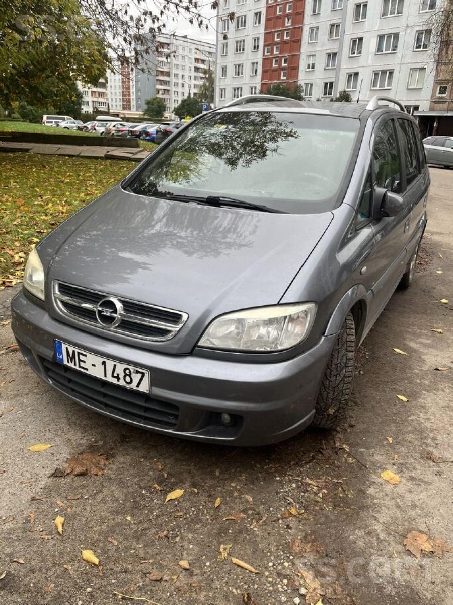 Grey Opel Zafira 2004 in Riga, with an engine capacity of 2.20 L and mileage of 283 thousand km for 500 €, photo 1 on AUTOMOTO.COM.LV
