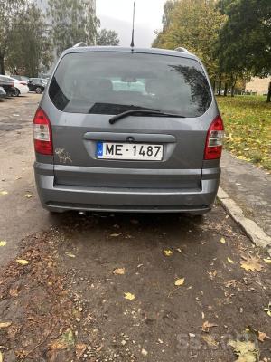 Grey Opel Zafira 2004 in Riga, with an engine capacity of 2.20 L and mileage of 283 thousand km for 500 €, photo 6 on AUTOMOTO.COM.LV