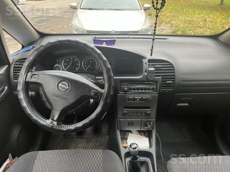 Grey Opel Zafira 2004 in Riga, with an engine capacity of 2.20 L and mileage of 283 thousand km for 500 €, photo 12 on AUTOMOTO.COM.LV