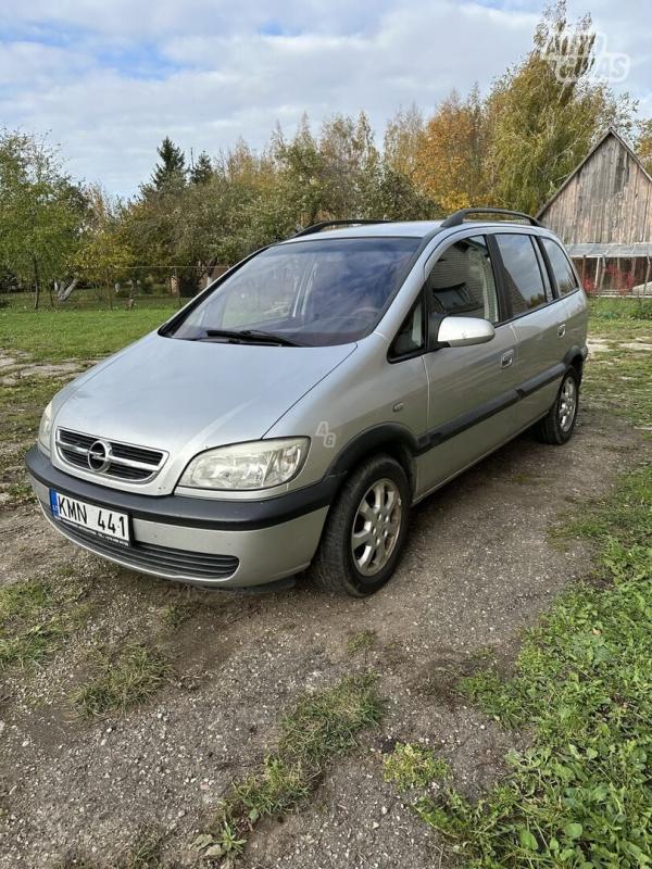 Grey Opel Zafira 2004 in Alytus, with an engine capacity of 1.60 L and mileage of 300 thousand km for 1250 €, photo 7 on AUTOMOTO.COM.LV