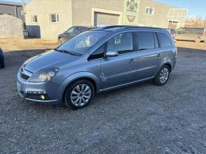 Pelēks Opel Zafira 2005 Viļņa, ar dzinēja tilpumu 1.90 L un nobraukumu 240 tūkst. km par 1450 €, foto  vietnē AUTOMOTO.COM.LV