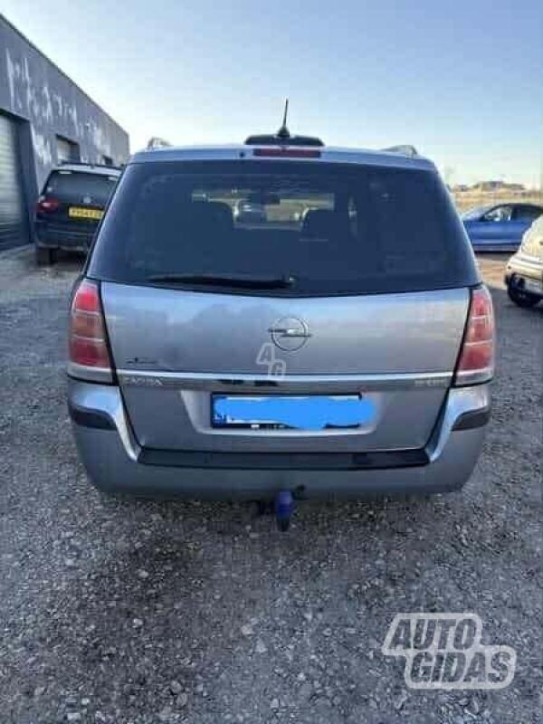 Pelēks Opel Zafira 2005 Viļņa, ar dzinēja tilpumu 1.90 L un nobraukumu 240 tūkst. km par 1450 €, foto 6 vietnē AUTOMOTO.COM.LV