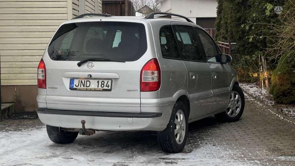 Pelēks Opel Zafira 2005 Viļņa, ar dzinēja tilpumu 2.20 L un nobraukumu 278 tūkst. km par 500 €, foto 7 vietnē AUTOMOTO.COM.LV