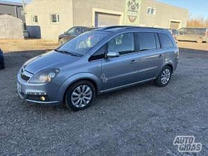 Grey Opel Zafira 2005 in Vilnius, with an engine capacity of 1.90 L and mileage of 240 thousand km for 1550 €, photo  on AUTOMOTO.COM.LV