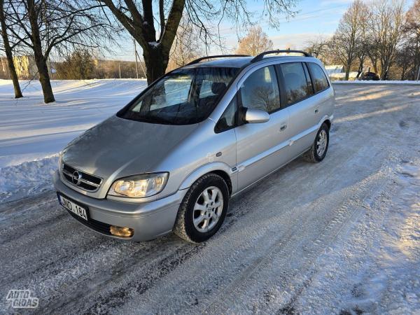 Grey Opel Zafira 2005 in Radviliskis, with an engine capacity of 2.20 L and mileage of 278 thousand km for 1195 €, photo 1 on AUTOMOTO.COM.LV