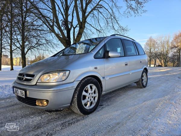 Grey Opel Zafira 2005 in Radviliskis, with an engine capacity of 2.20 L and mileage of 278 thousand km for 1195 €, photo 6 on AUTOMOTO.COM.LV