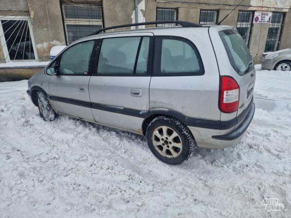 Grey Opel Zafira 2005 in Anyksciai, with an engine capacity of 2.00 L and mileage of 319 thousand km for 570 €, photo 4 on AUTOMOTO.COM.LV