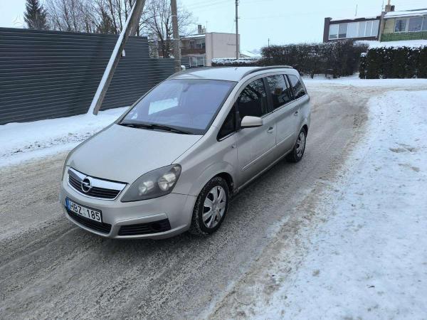 Pelēks Opel Zafira 2005 Marijampole, ar dzinēja tilpumu 1.91 L un nobraukumu 433 tūkst. km par 750 €, foto 1 vietnē AUTOMOTO.COM.LV