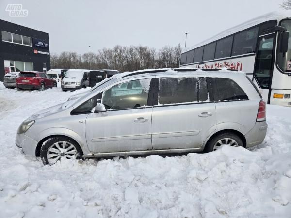 Pelēks Opel Zafira 2005 Klaipėda, ar dzinēja tilpumu 1.90 L un nobraukumu 417 tūkst. km par 500 €, foto 7 vietnē AUTOMOTO.COM.LV