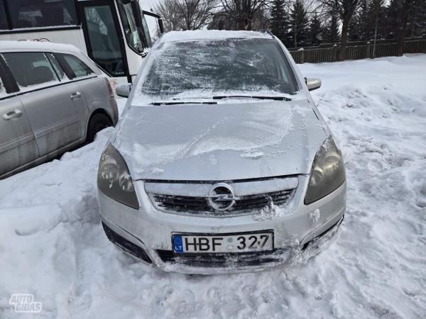 Pelēks Opel Zafira 2005 Klaipėda, ar dzinēja tilpumu 1.90 L un nobraukumu 417 tūkst. km par 500 €, foto 9 vietnē AUTOMOTO.COM.LV