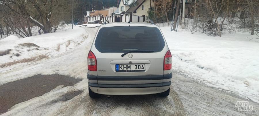 Pelēks Opel Zafira 2005 Viļņa, ar dzinēja tilpumu 2.00 L un nobraukumu 315 tūkst. km par 1390 €, foto 3 vietnē AUTOMOTO.COM.LV