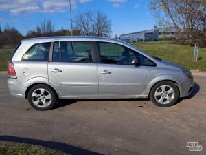 Pelēks Opel Zafira 2005 Šauļi, ar dzinēja tilpumu 1.90 L un nobraukumu 336 tūkst. km par 990 €, foto 9 vietnē AUTOMOTO.COM.LV
