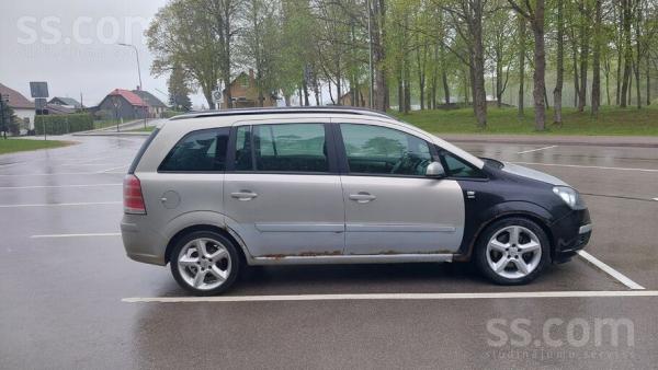 Pelēks Opel Zafira 2005 Alūksne, ar dzinēja tilpumu 1.90 L un nobraukumu 0 tūkst. km par 850 €, foto 10 vietnē AUTOMOTO.COM.LV