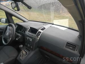 Pelēks Opel Zafira 2005 Jēkabpils, ar dzinēja tilpumu 1.90 L un nobraukumu 360 tūkst. km par 1600 €, foto 4 vietnē AUTOMOTO.COM.LV