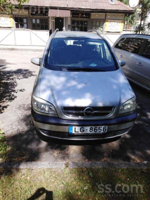 Grey Opel Zafira 2005 in Riga, with an engine capacity of 1.60 L and mileage of 230 thousand km for 400 €, photo  on AUTOMOTO.COM.LV