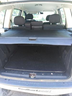 Grey Opel Zafira 2005 in Riga, with an engine capacity of 1.60 L and mileage of 230 thousand km for 400 €, photo 12 on AUTOMOTO.COM.LV