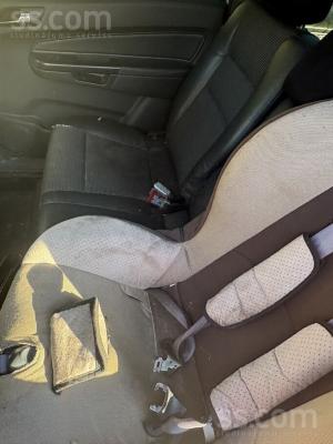 Pelēks Opel Zafira 2005 Jūrmala, ar dzinēja tilpumu 1.90 L un nobraukumu 408 tūkst. km par 500 €, foto 4 vietnē AUTOMOTO.COM.LV