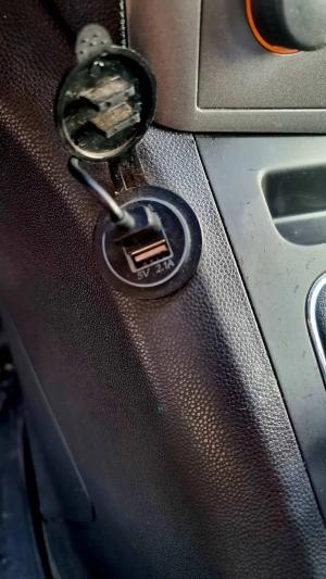 Pelēks Opel Zafira 2005 Cēsis, ar dzinēja tilpumu 1.90 L un nobraukumu 413 tūkst. km par 1500 €, foto 16 vietnē AUTOMOTO.COM.LV