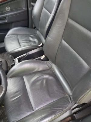 Grey Opel Zafira 2005 in Klaipeda, with an engine capacity of 1.91 L and mileage of 211 thousand km for 1450 €, photo 8 on AUTOMOTO.COM.LV