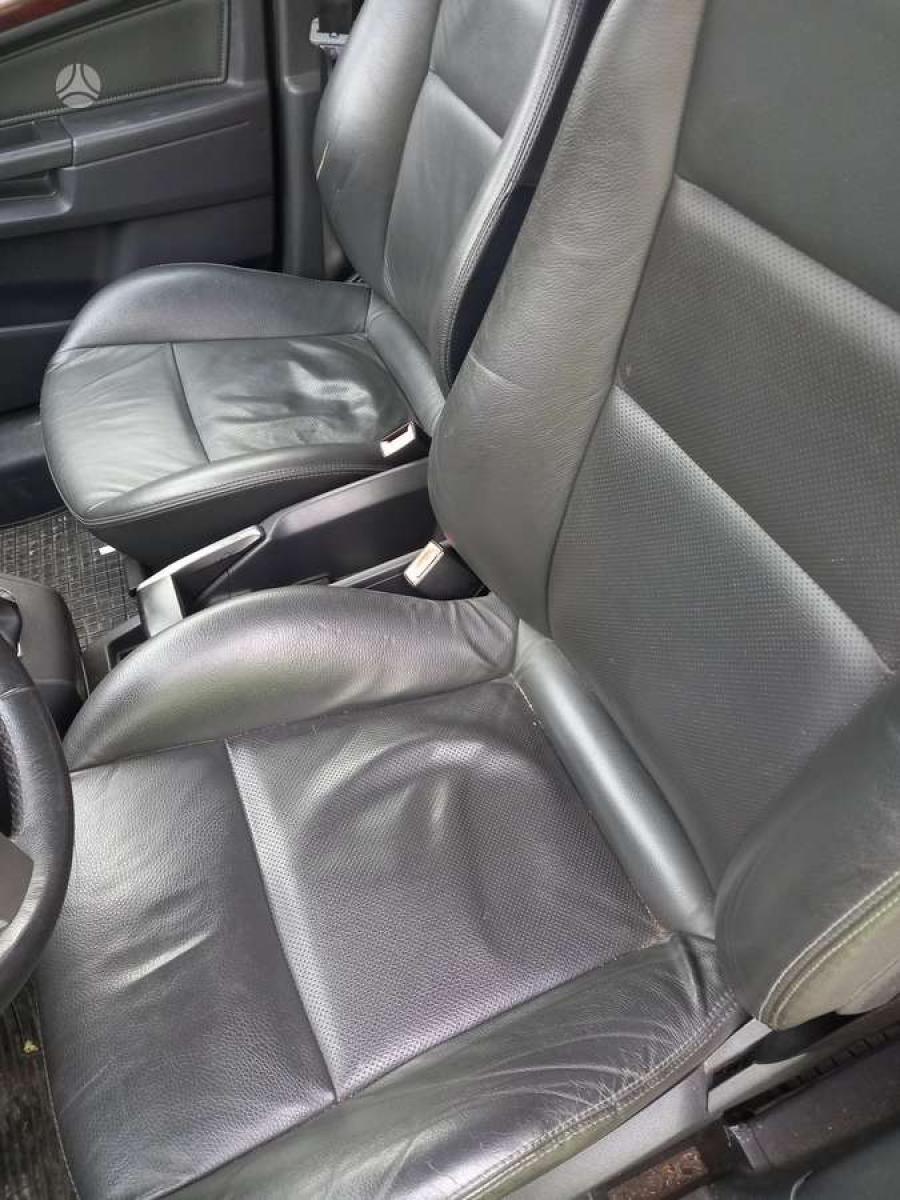 Grey Opel Zafira 2005 in Klaipeda, with an engine capacity of 1.91 L and mileage of 211 thousand km for 1450 €, photo 8 on AUTOMOTO.COM.LV