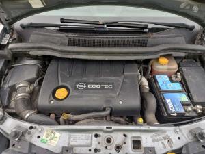 Grey Opel Zafira 2005 in Klaipeda, with an engine capacity of 1.91 L and mileage of 211 thousand km for 1450 €, photo 17 on AUTOMOTO.COM.LV