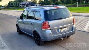 Pelēks Opel Zafira 2005 Cēsis, ar dzinēja tilpumu 1.90 L un nobraukumu 413 tūkst. km par 1500 €, foto 6 vietnē AUTOMOTO.COM.LV
