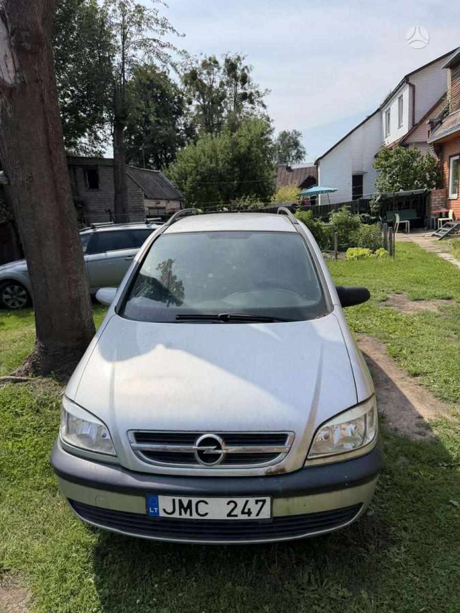 Grey Opel Zafira 2005 in Kaunas, with an engine capacity of 1.80 L and mileage of 285 thousand km for 499 €, photo 3 on AUTOMOTO.COM.LV