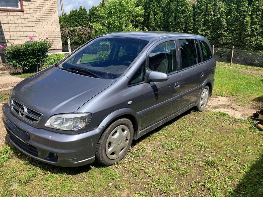 Pelēks Opel Zafira 2005 Kauņa, ar dzinēja tilpumu 2.17 L un nobraukumu 252 tūkst. km par 650 €, foto 3 vietnē AUTOMOTO.COM.LV