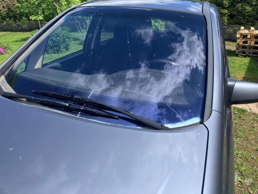 Pelēks Opel Zafira 2005 Kauņa, ar dzinēja tilpumu 2.17 L un nobraukumu 252 tūkst. km par 650 €, foto 4 vietnē AUTOMOTO.COM.LV