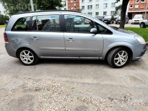 Pelēks Opel Zafira 2005 Rīga, ar dzinēja tilpumu 1.90 L un nobraukumu 356 tūkst. km par 780 €, foto 3 vietnē AUTOMOTO.COM.LV