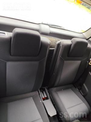 Pelēks Opel Zafira 2005 Rīga, ar dzinēja tilpumu 1.90 L un nobraukumu 356 tūkst. km par 780 €, foto 10 vietnē AUTOMOTO.COM.LV