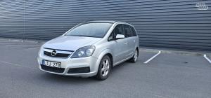 Grey Opel Zafira 2005 in Alytus, with an engine capacity of 1.90 L and mileage of 410 thousand km for 1550 €, photo  on AUTOMOTO.COM.LV