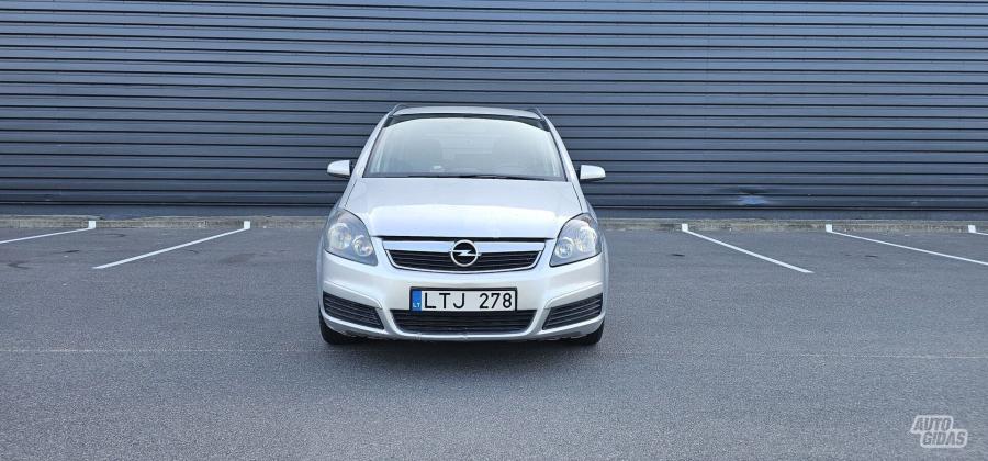 Grey Opel Zafira 2005 in Alytus, with an engine capacity of 1.90 L and mileage of 410 thousand km for 1550 €, photo 3 on AUTOMOTO.COM.LV