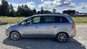 Grey Opel Zafira 2005 in Vilnius, with an engine capacity of 2.20 L and mileage of 270 thousand km for 1000 €, photo 3 on AUTOMOTO.COM.LV