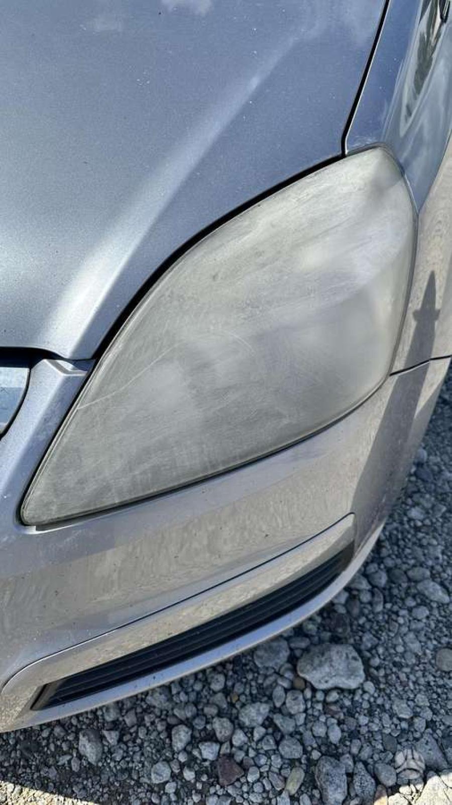 Grey Opel Zafira 2005 in Vilnius, with an engine capacity of 2.20 L and mileage of 270 thousand km for 1000 €, photo 7 on AUTOMOTO.COM.LV