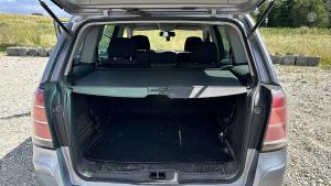 Grey Opel Zafira 2005 in Vilnius, with an engine capacity of 2.20 L and mileage of 270 thousand km for 1000 €, photo 11 on AUTOMOTO.COM.LV